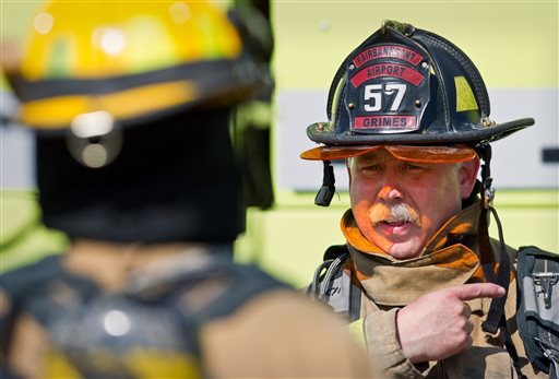 Juneau firefighters train for airport emergencies | Alaska News ...