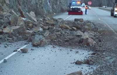 Rock slide reduces traffic to one lane on Seward Highway | Alaska News ...