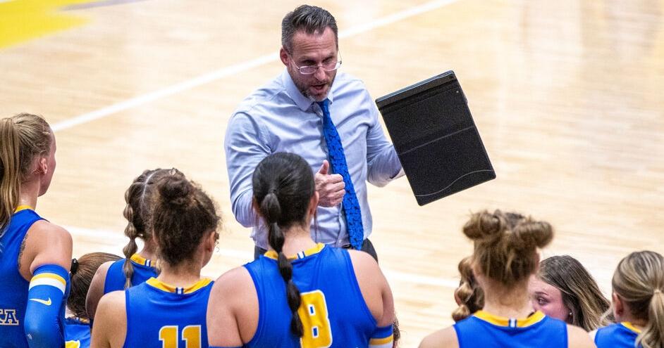 Nanooks winning streak snapped by conference-leading Falcons | UAF ...