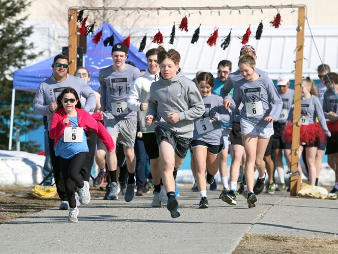 Grad Dash: Inaugural 5K is a run toward senior memories | High School ...