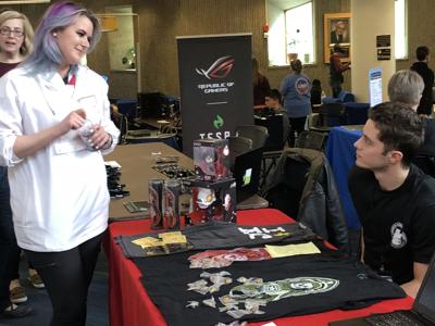 UAF opens the Alaska Esports Center | Sports | newsminer.com