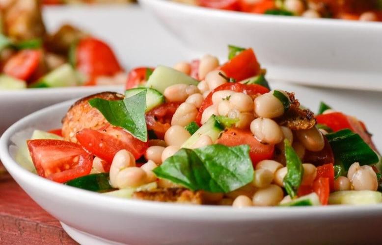 Savory potluck sidekicks: Two easy preparation dishes for outdoor meals ...