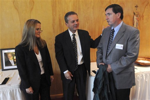 Thousands pay respects to former Alaska Sen. Stevens | Alaska News ...