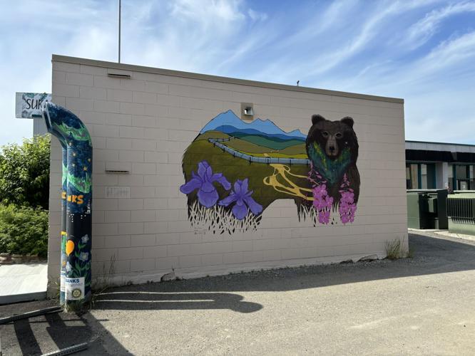 Students bring a new mural to downtown | Local News | newsminer.com