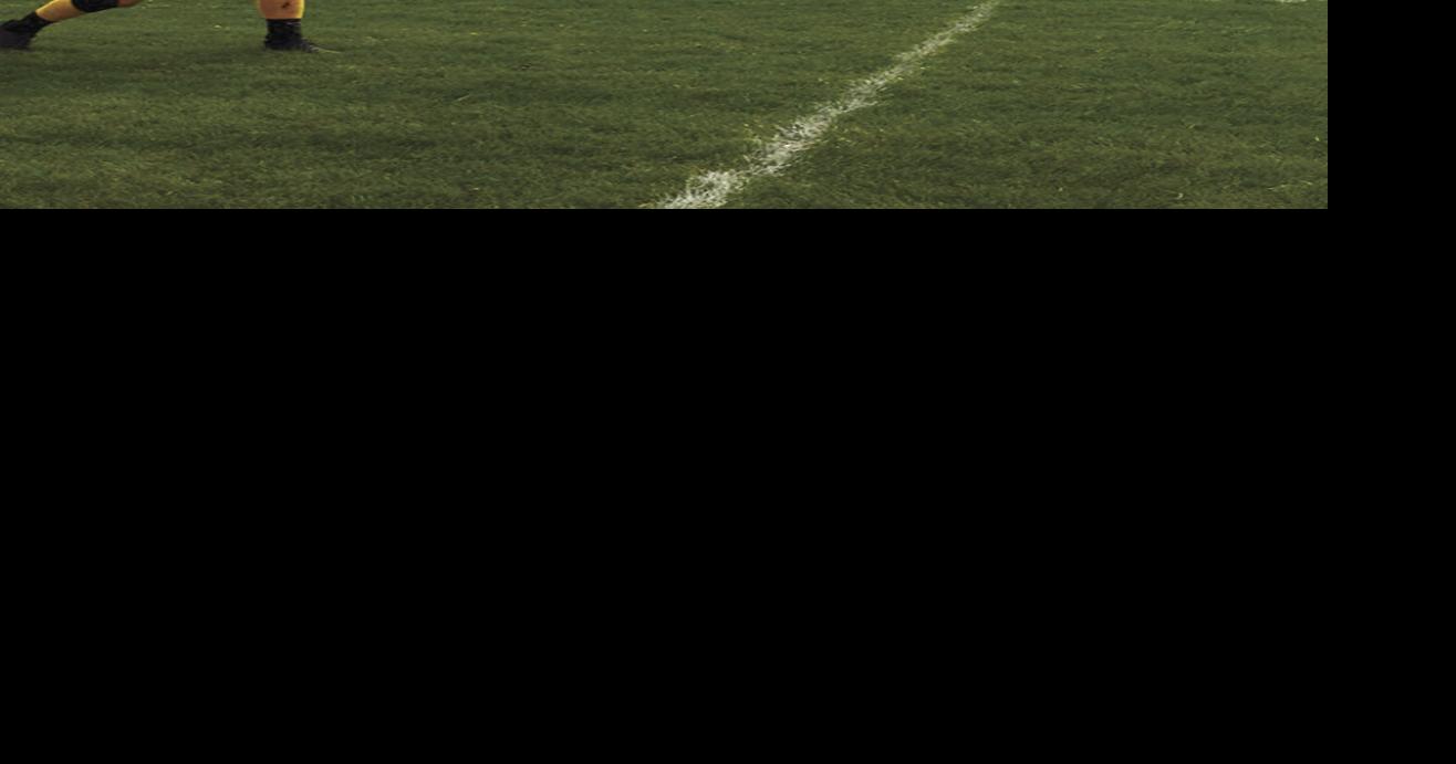 Lathrop football makes opening statement with dominant win over Kenai ...