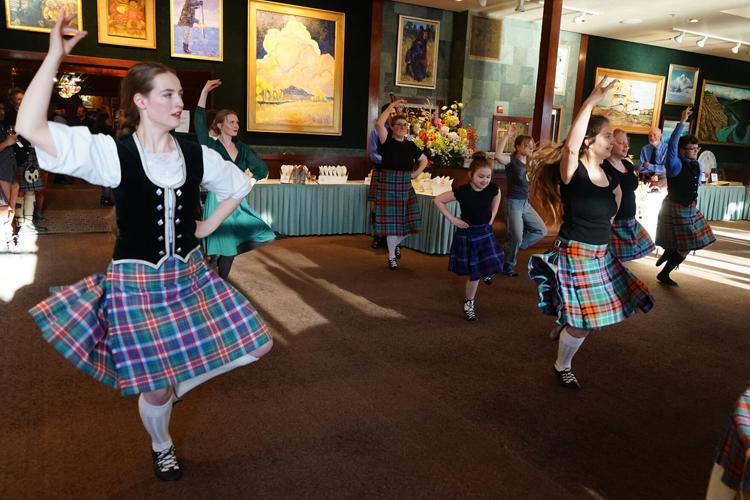 Raising the Red Hackle: Fairbanks pipe band celebrates 50 years | Local ...