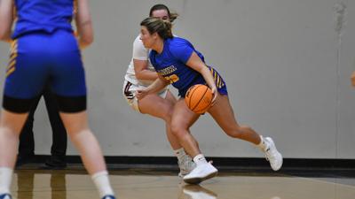UAF women hang with No. 9 MSU-Billings but lose seventh straight game ...