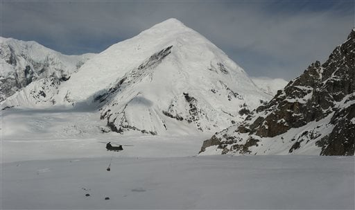 Setting up Denali base camp | Featured | newsminer.com
