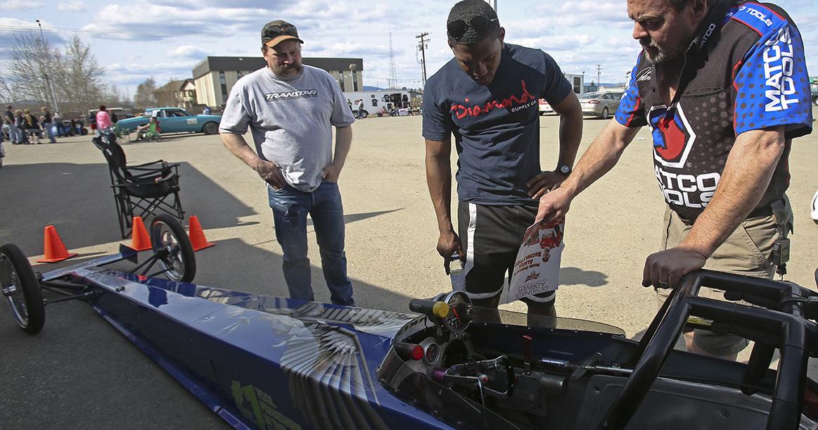 All revved up: Interior Alaska race car drivers ready for 2015 season ...