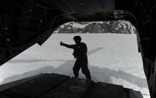 Setting up Denali base camp | Featured | newsminer.com