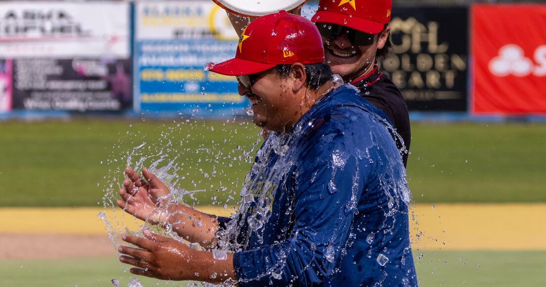 Goldpanners shut out Sockeyes in Bret Lachemann's final game as field ...