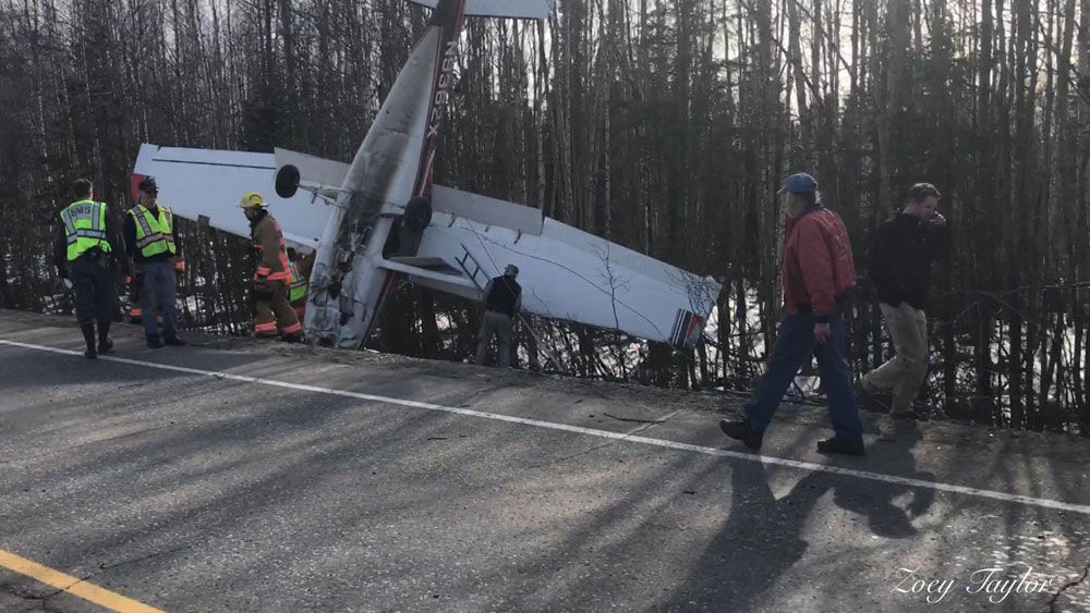 Pilot crashes after attempting emergency landing on Parks Highway ...