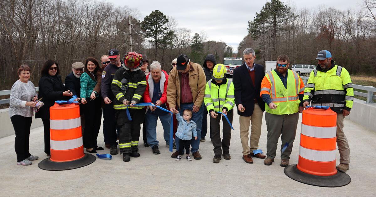 New bridge opens on County Bridge Road | News | newsontheneck.com