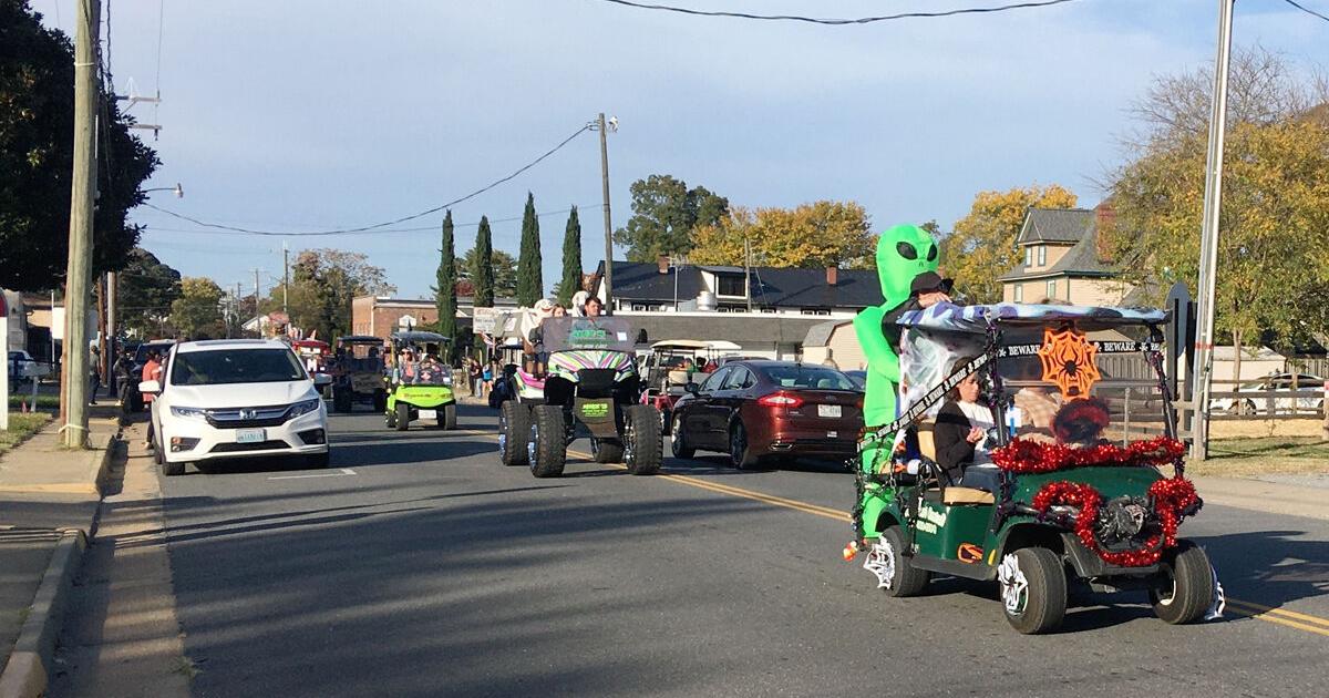 Spotted: Spooky Golf in Colonial Beach during Fall Fest | News ...