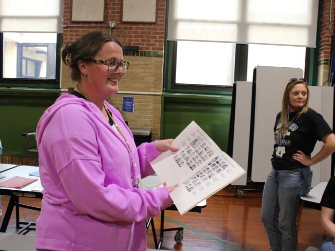 Eugene Field students, staff and alums share memories, laughs at ...