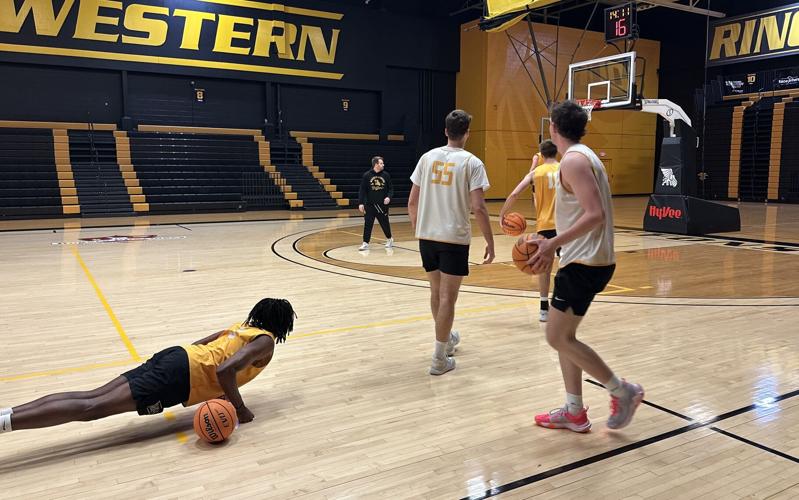 Missouri Western men’s basketball ramps up for first NCAA tournament ...