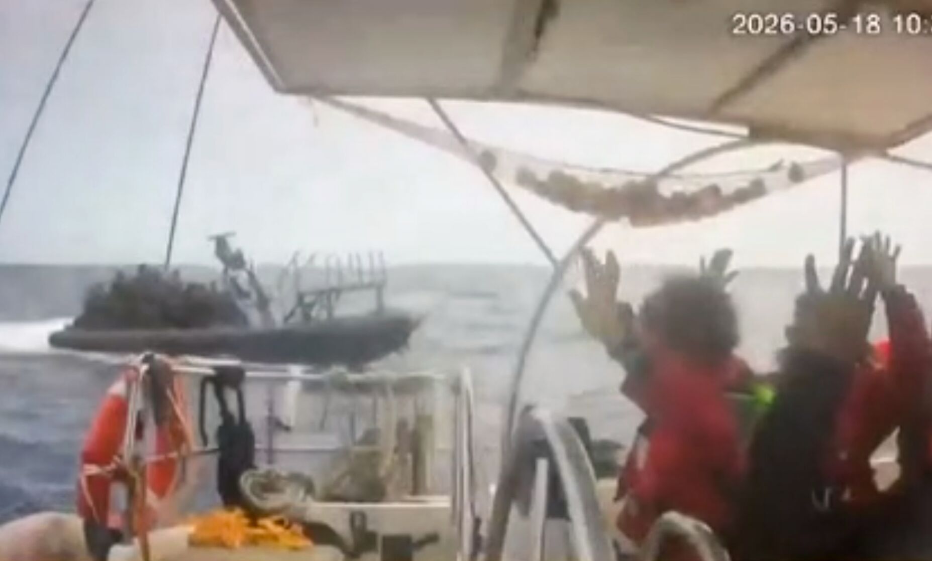Israeli troops intercept flotilla boats trying to breach the blockade ...