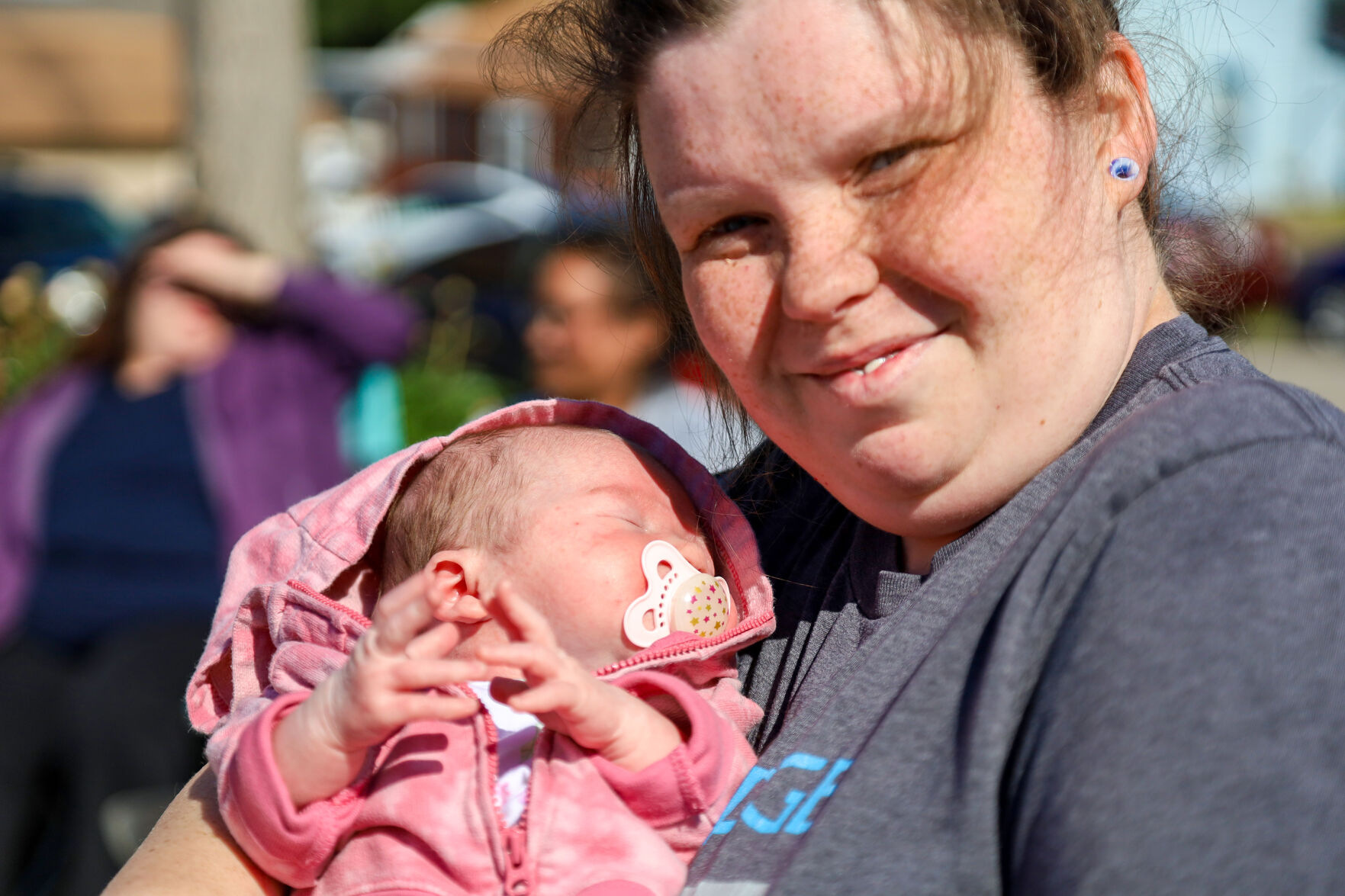Apple Blossom Parade draws crowds, celebrates spring in St. Joseph ...