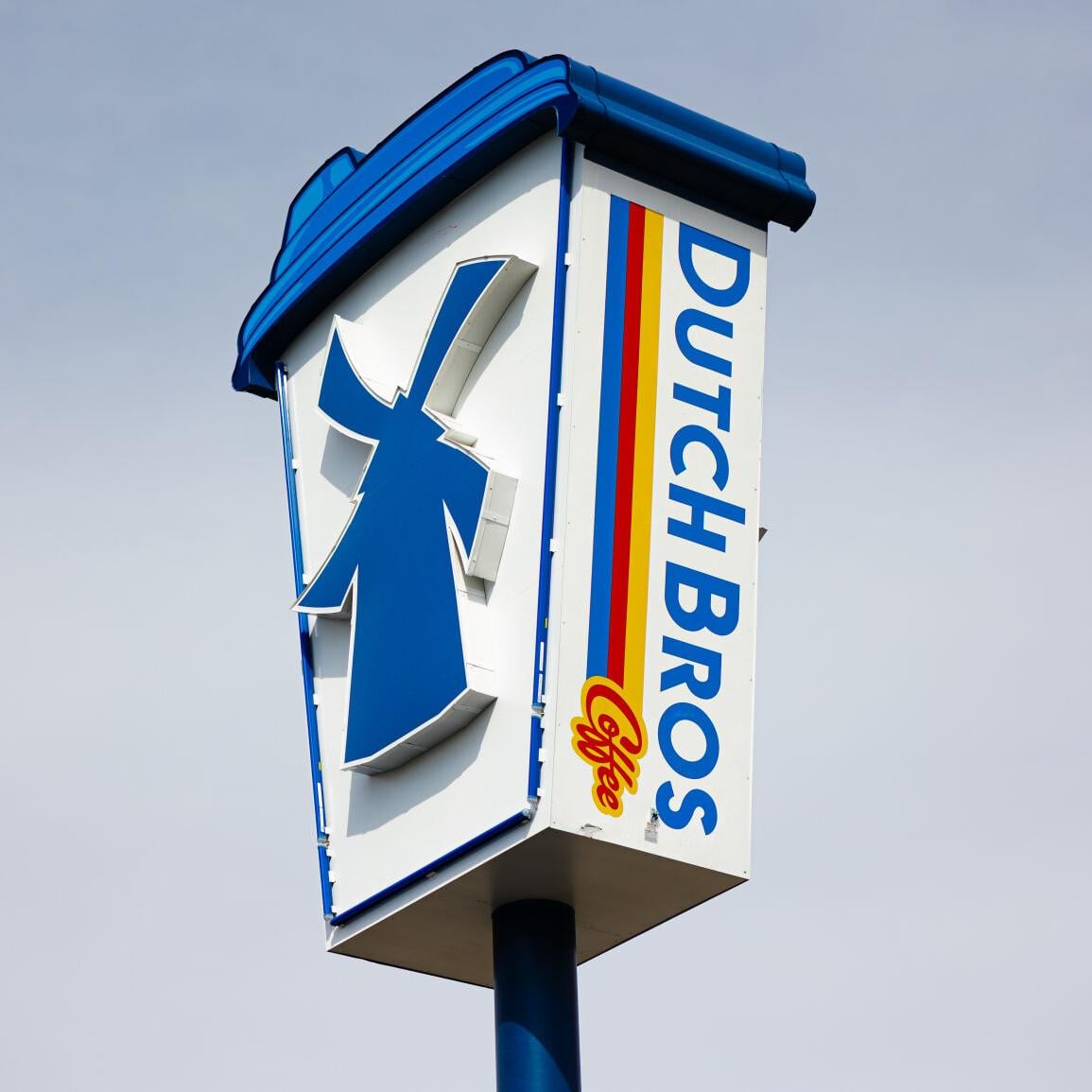 Dutch Bros Coffee officially opens first location in St. Joseph ...