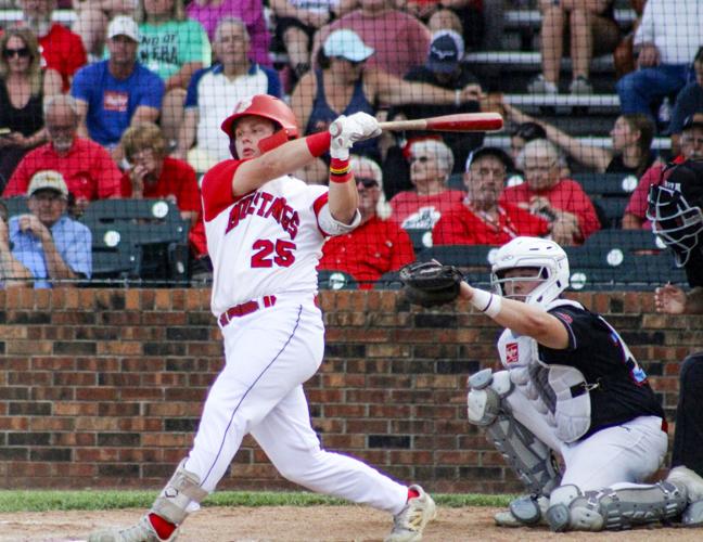 Monarchs spoil Mustangs’ home opener with 10-5 victory | Mustangs ...