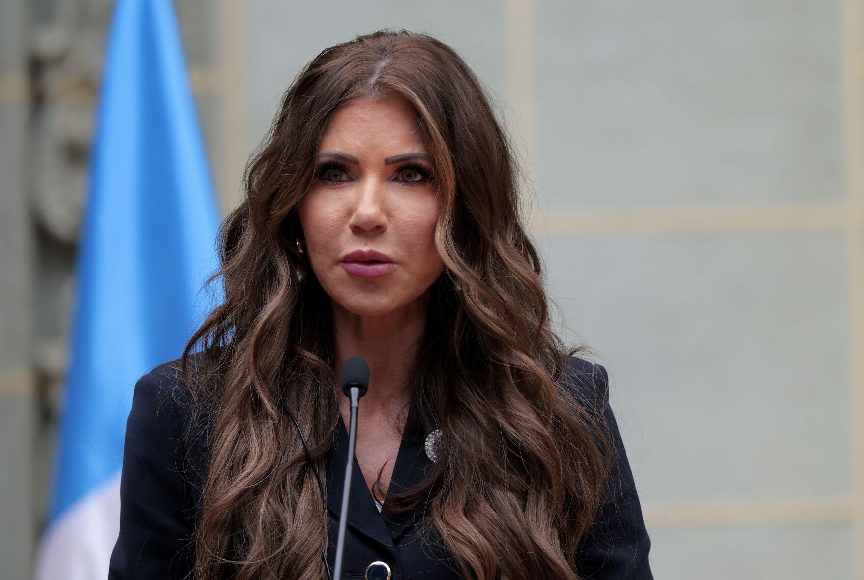 Trump fires Homeland Security Secretary Noem after mounting criticism ...