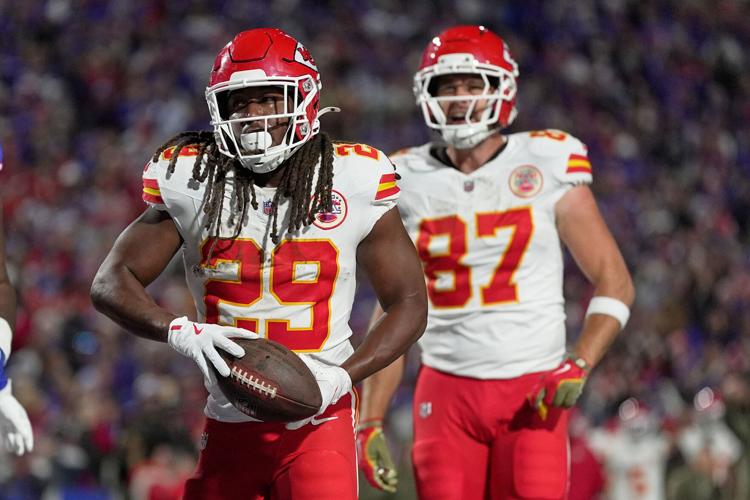 Broncos face biggest test yet against the desperate Chiefs ...