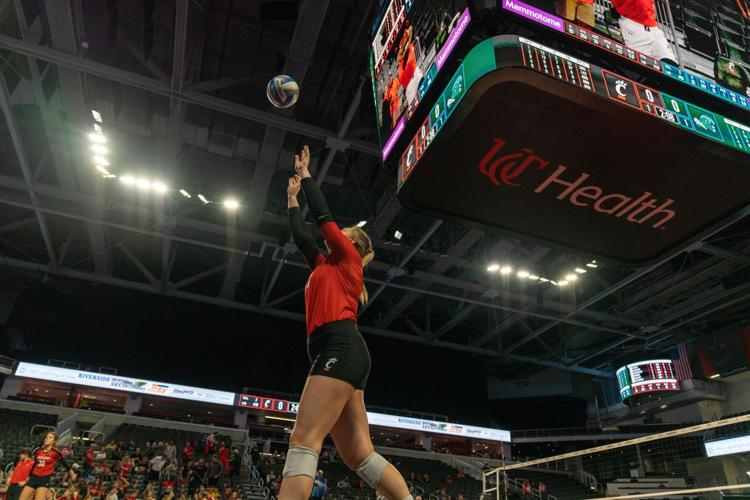PHOTOS | Volleyball triumphs over Tulane in four set match | Gallery ...