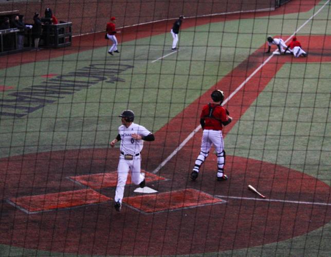 PHOTOS | University of Cincinnati baseball falls to Louisville 14-1 ...