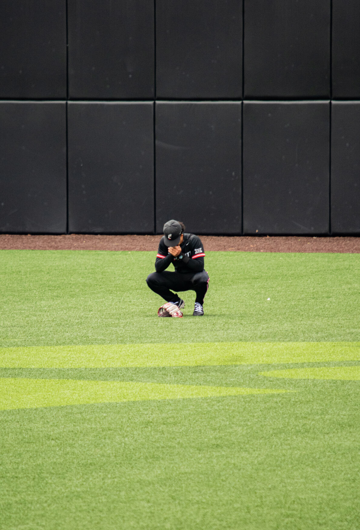 PHOTOS | Baseball defeats Kansas 5-0 | Gallery | newsrecord.org