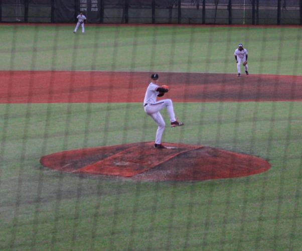 PHOTOS | University of Cincinnati baseball falls to Louisville 14-1 ...