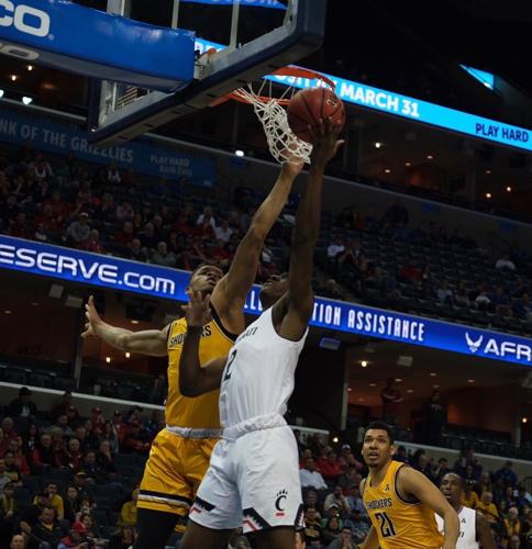 Bearcats shock the Shockers to advance to AAC tournament championship ...