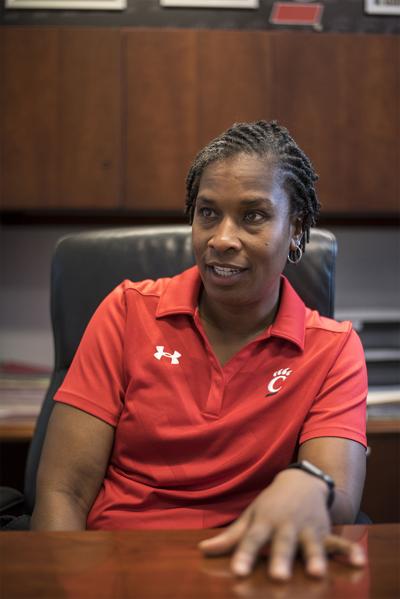 Elliott comes back to UC with gold medal | Basketball | newsrecord.org