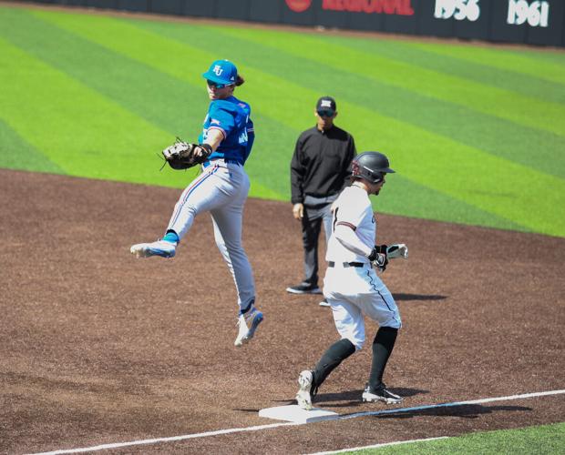 PHOTOS | Bearcats baseball win series against Kansas Jayhawks 2-1 ...