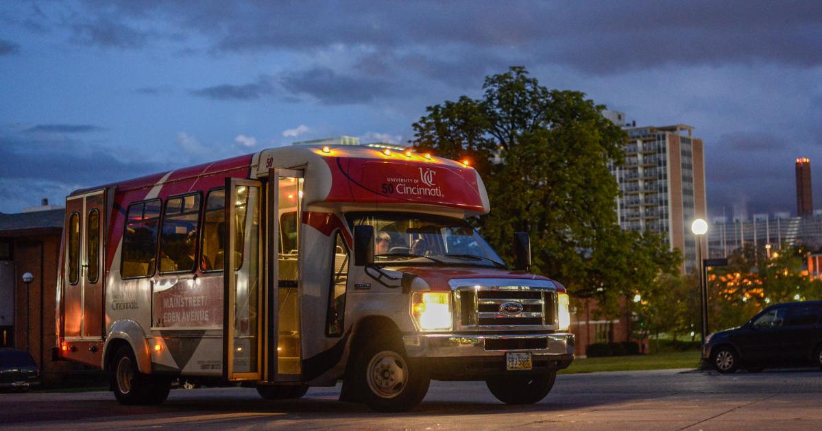 Commuting vs. dorm life: Why I choose to live at home | College Life ...