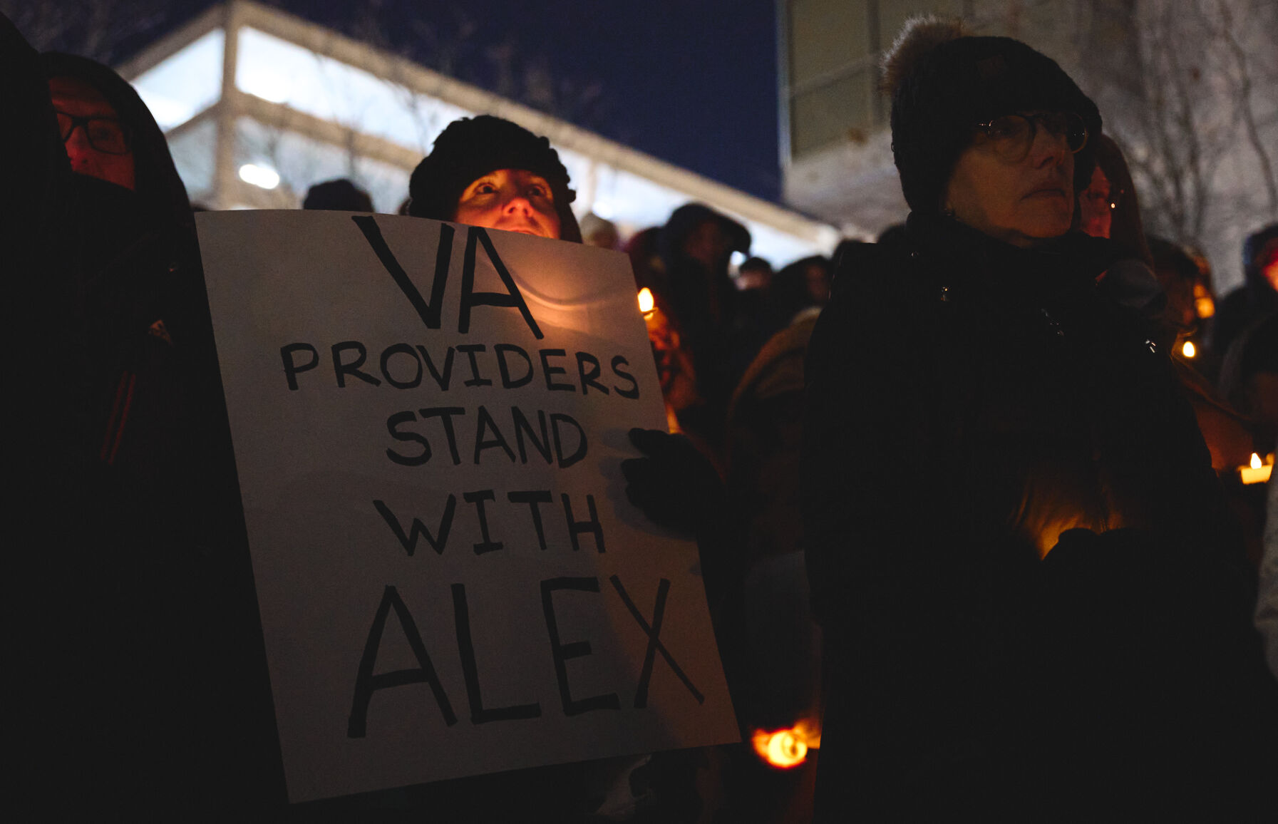 PHOTOS | Alex Pretti vigil hosted outside of UC's College of Medicine ...