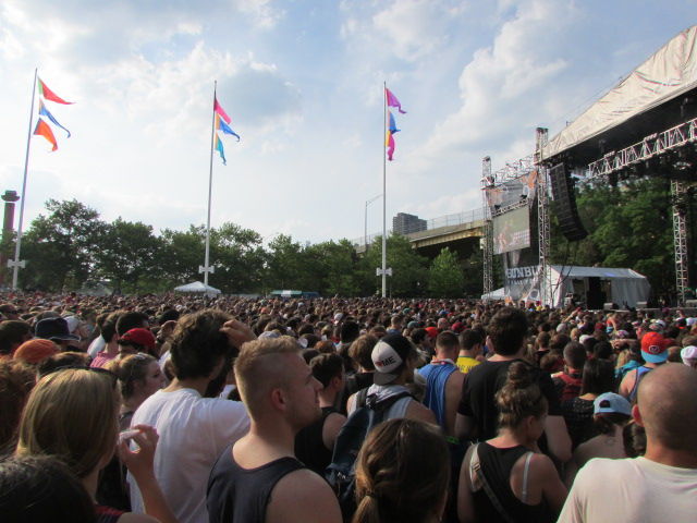 Bunbury delivers 50 performances to record audience | Life and Arts ...