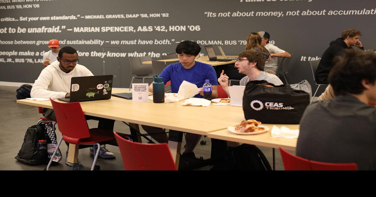 PHOTOS | Students participate in the Innovation Challenge in Kautz Attic | Gallery | newsrecord.org