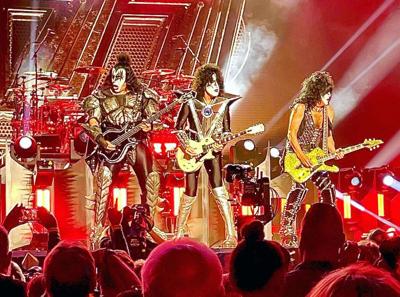 KISS performs their last concert in Cincinnati | News | newsrecord.org