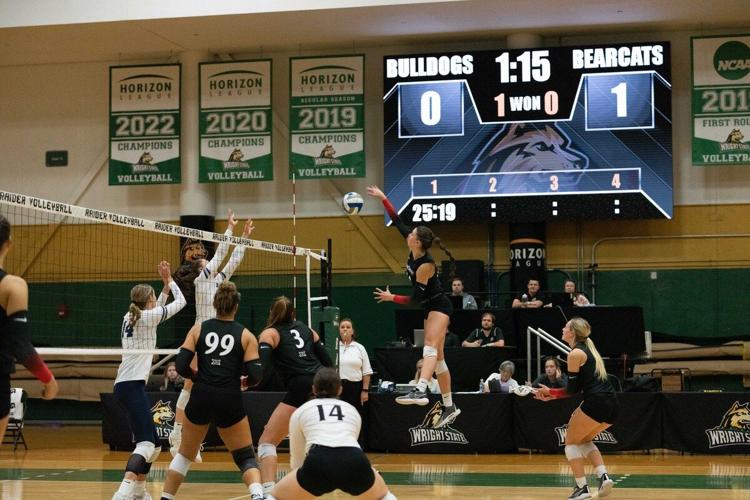 PHOTOS | UC women's volleyball falls to Butler | Gallery | newsrecord.org