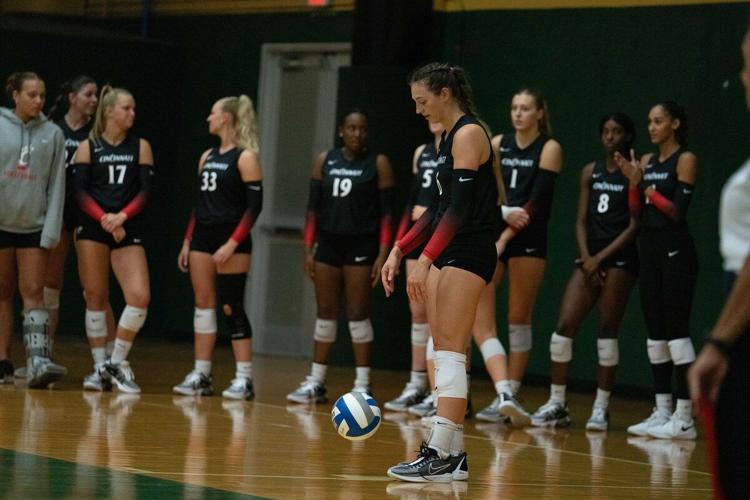 PHOTOS | UC women's volleyball falls to Butler | Gallery | newsrecord.org