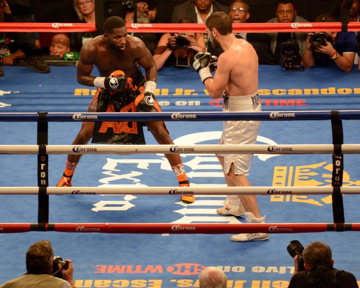 Adrien Broner wins his fourth world title | Gallery | newsrecord.org