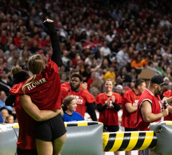 PHOTOS | Travis and Jason Kelce host live edition of New Heights ...