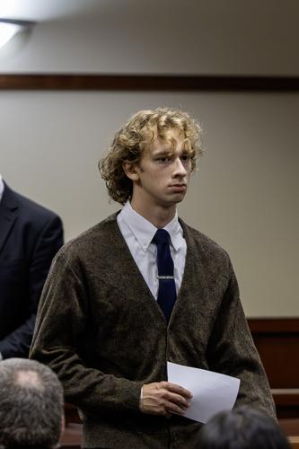 UC students, staff appear in Kentucky court following Roebling bridge ...