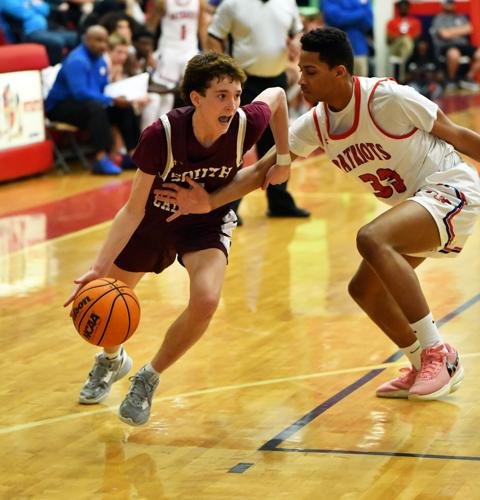 Spartans upset Freedom | Sports | newstopicnews.com