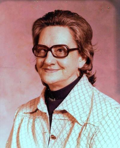 Anna Davis | Obituaries | newstopicnews.com