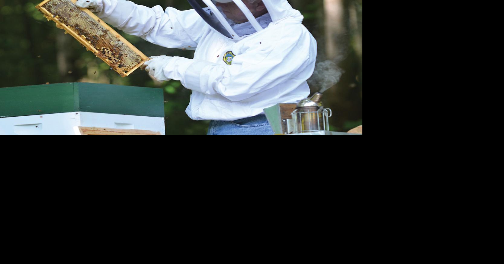 Beekeepers know the buzz | Local News | newstopicnews.com