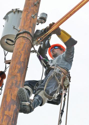 Don’t look down! | Local News | newstopicnews.com