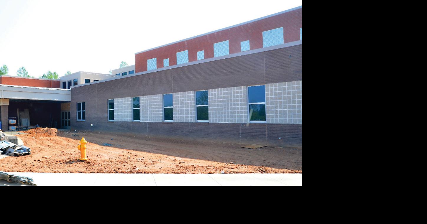 New William Lenoir Middle School wows in walk-through | Local News ...