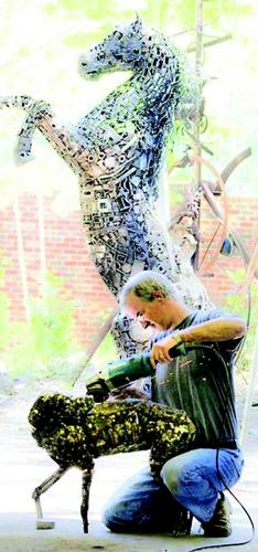 Art fills the park | Local News | newstopicnews.com