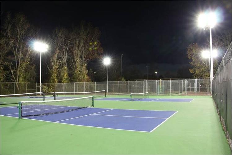 City installs new outdoor lights at Mulberry Rec | News | newstopicnews.com